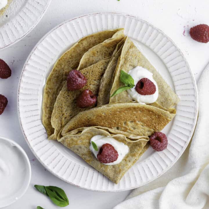 Healthy Almond Milk Crepes (Dairy-free)