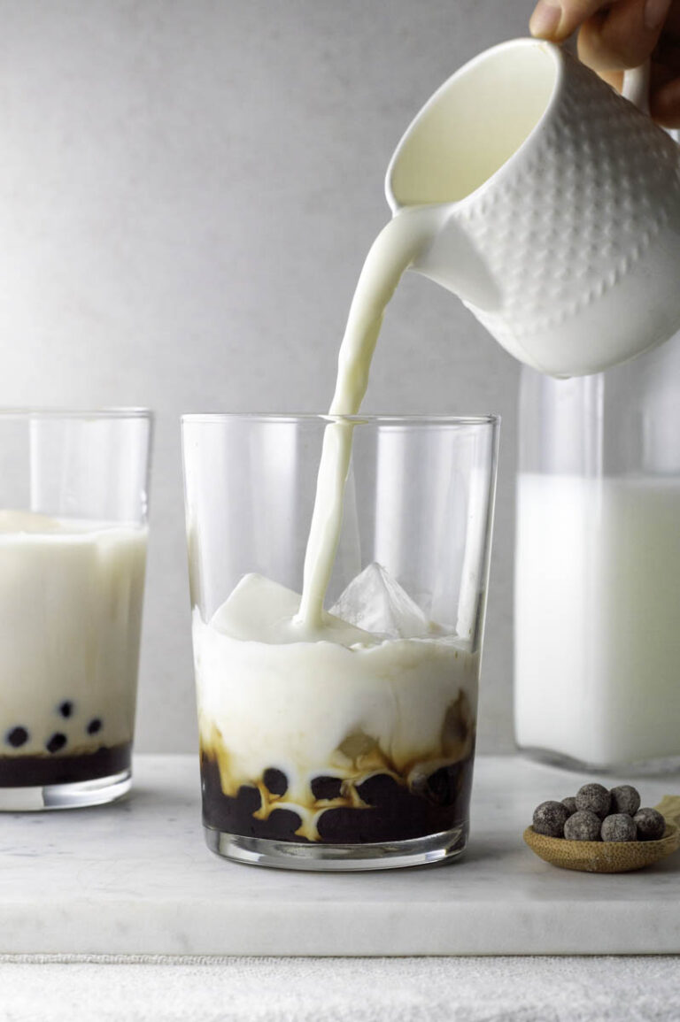 Chocolate Boba Milk Tea (Bubble Tea) - Sunglow Kitchen