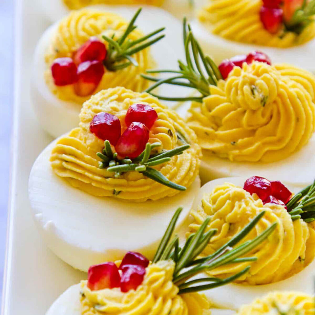 33 Easy Cold Christmas Appetizers (Make-Ahead & Party Options)